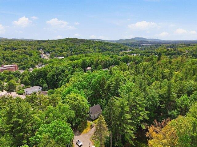 house with 2 bedroom, Fitchburg MA ES104295757