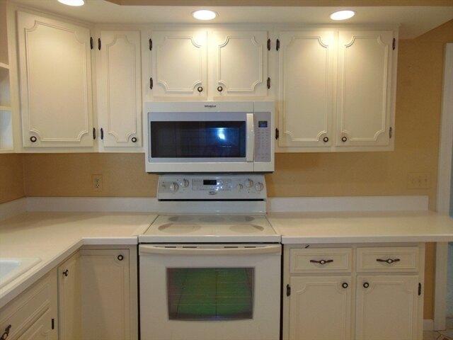 house with 2 bedroom, Fitchburg MA ES105115299