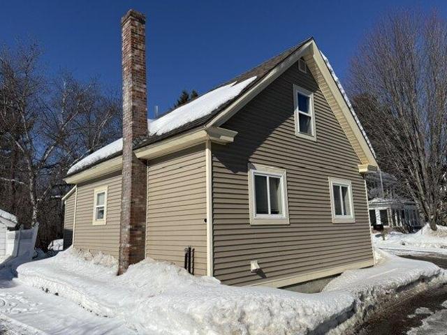 house with 2 bedroom, Fort Kent ME DS102475748
