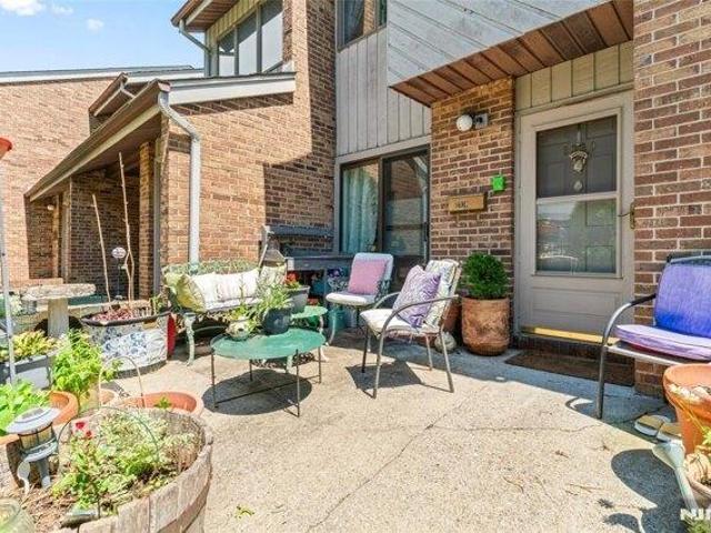 house with 2 bedroom, Fort Lee NJ ES103664759