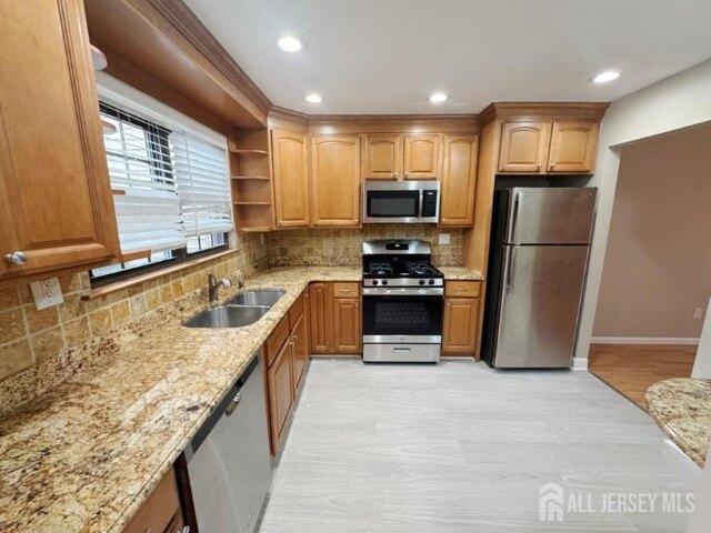 house with 2 bedroom, Fords NJ DLS101658788