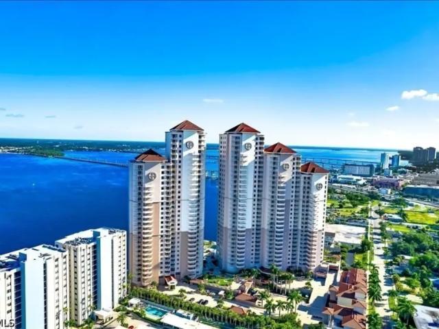 house with 2 bedroom, FL FL DLS102659563