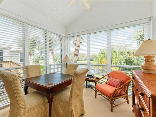 house with 2 bedroom, FL FL DS102397596