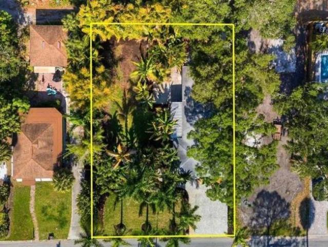 house with 2 bedroom, FL FL DS102397853