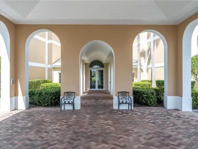 house with 2 bedroom, FL FL DS102398580