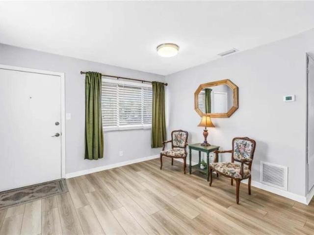 house with 2 bedroom, FL FL DS102399151