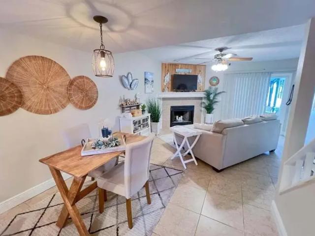 house with 2 bedroom, FL FL DS102399617