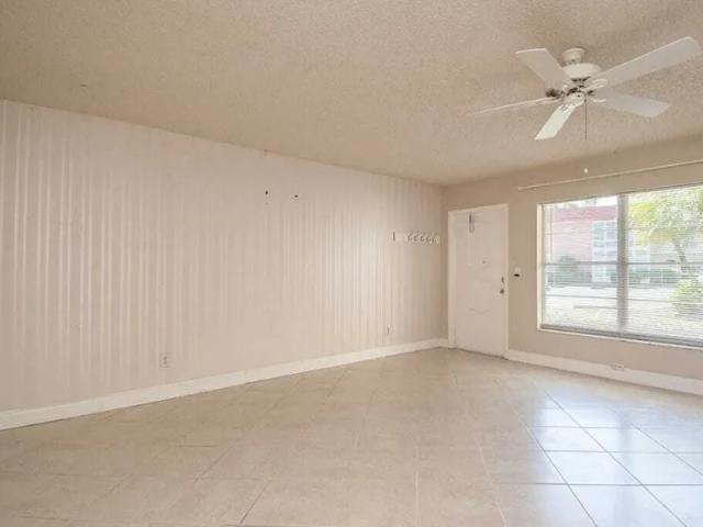 house with 2 bedroom, FL FL DS102588170