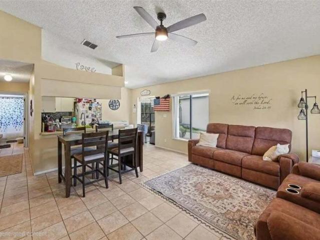 house with 2 bedroom, FL FL DS102520095