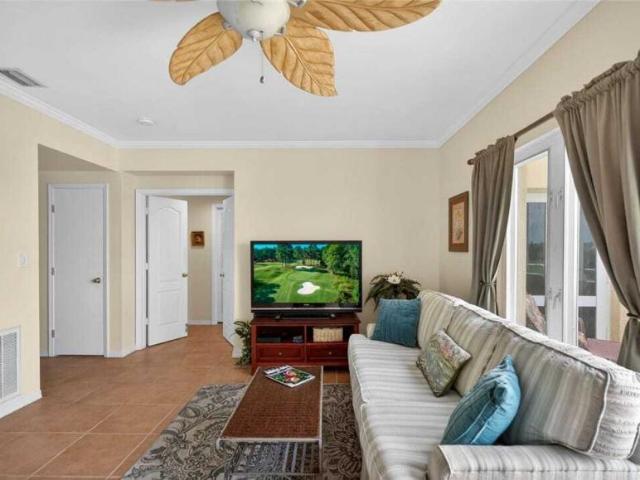 house with 2 bedroom, FL FL DS102520533
