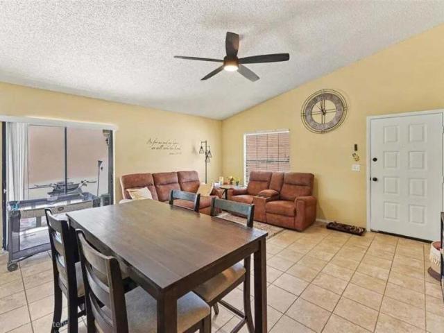 house with 2 bedroom, FL FL DS102661547