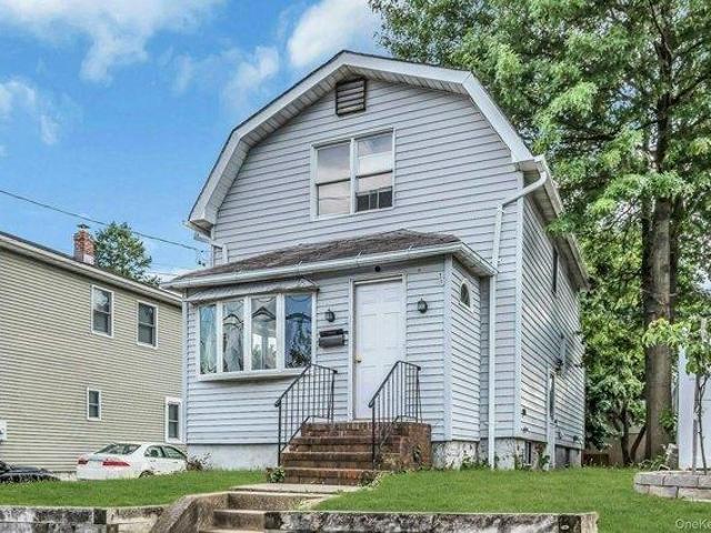 house with 2 bedroom, Floral Park NY ES103623926