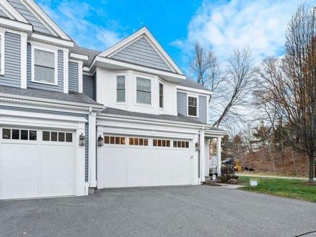 house with 2 bedroom, Framingham MA ES105127240