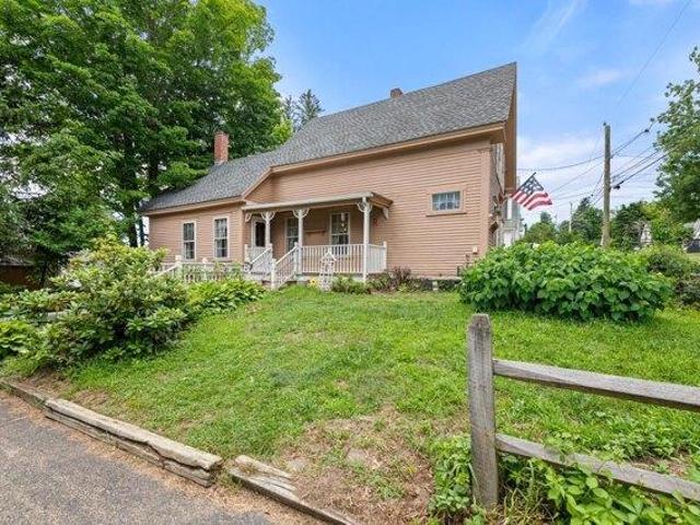 house with 2 bedroom, Franklin NH ES105126119
