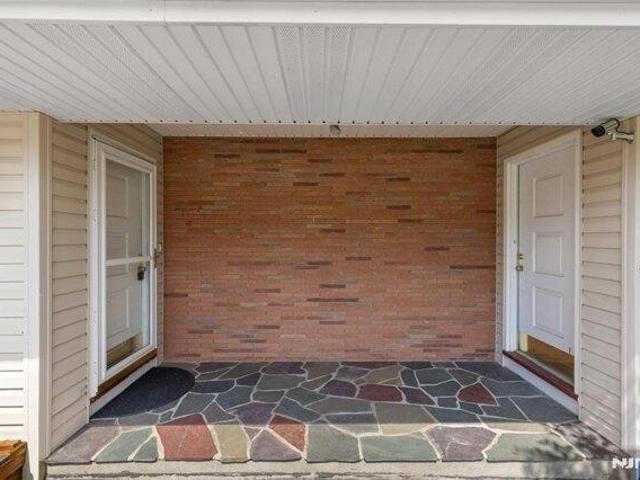 house with 2 bedroom, Franklin NJ DLS102281335