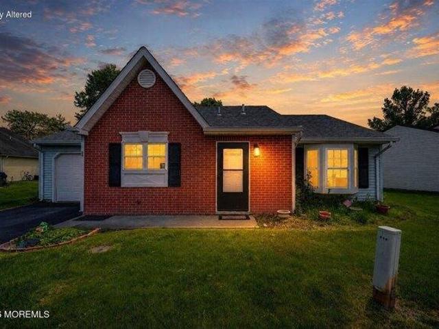house with 2 bedroom, Freehold NJ DLS102762867