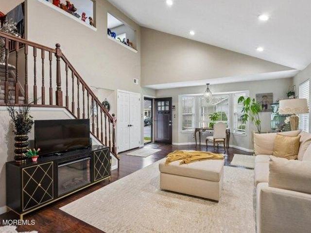 house with 2 bedroom, Freehold NJ ES104440885