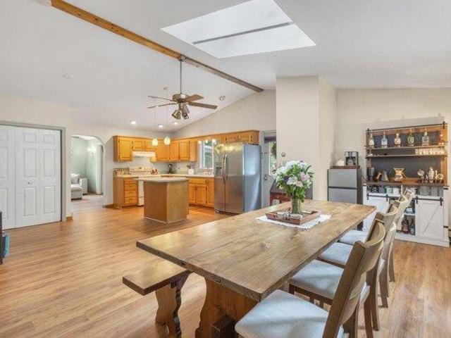 house with 2 bedroom, Freeport ME ES103075204