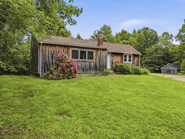 house with 2 bedroom, Freeport ME ES103851022