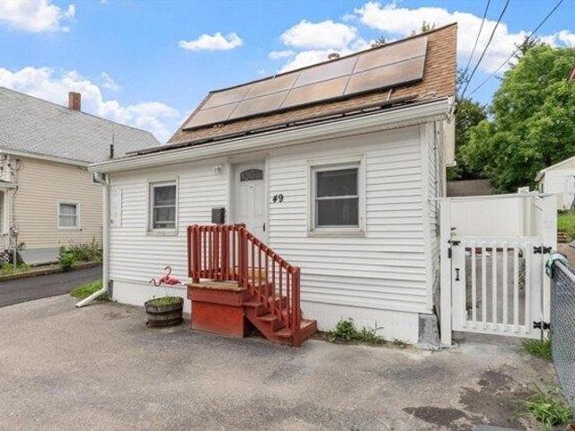 house with 2 bedroom, Gardner MA ES104789792