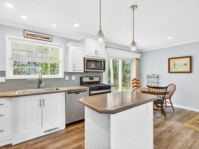 house with 2 bedroom, Gardner MA ES102824767