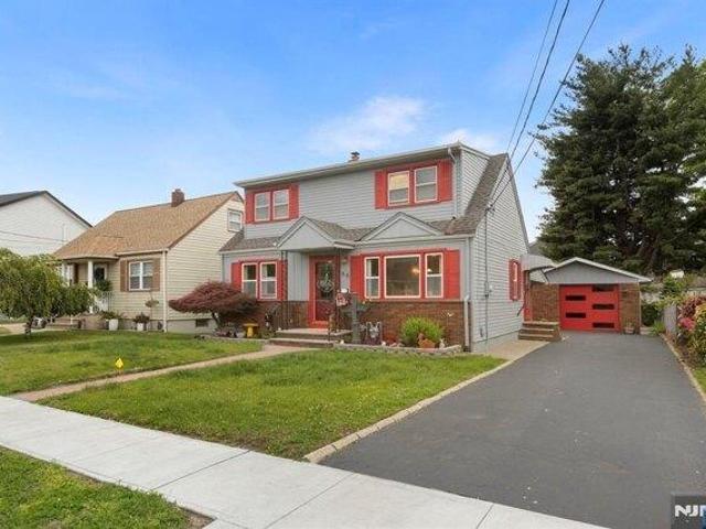 house with 2 bedroom, Garfield NJ DLS102727126