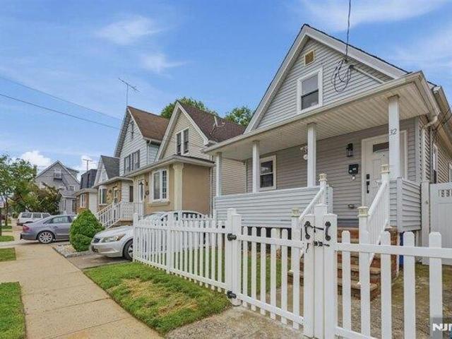 house with 2 bedroom, Garfield NJ ES104300186