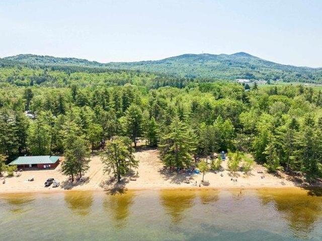 house with 2 bedroom, Gilford NH ES104811832