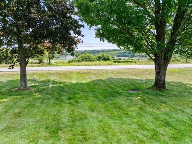 house with 2 bedroom, Gilford NH ES105108415