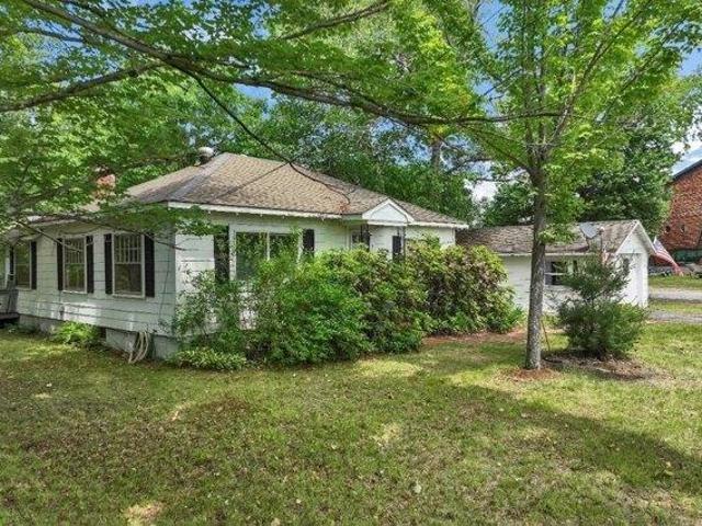 house with 2 bedroom, Gilford NH ES103853041