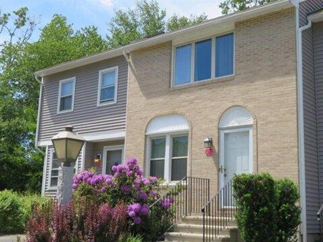 house with 2 bedroom, Goffstown NH DS103851213