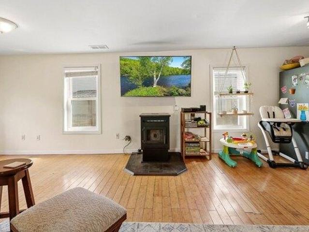 house with 2 bedroom, Gorham NH ES105174349