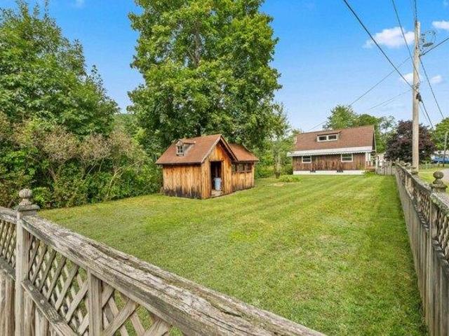 house with 2 bedroom, Gorham NH ES105232284