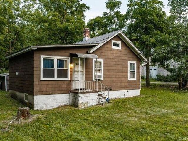 house with 2 bedroom, Goshen NY ES104902234