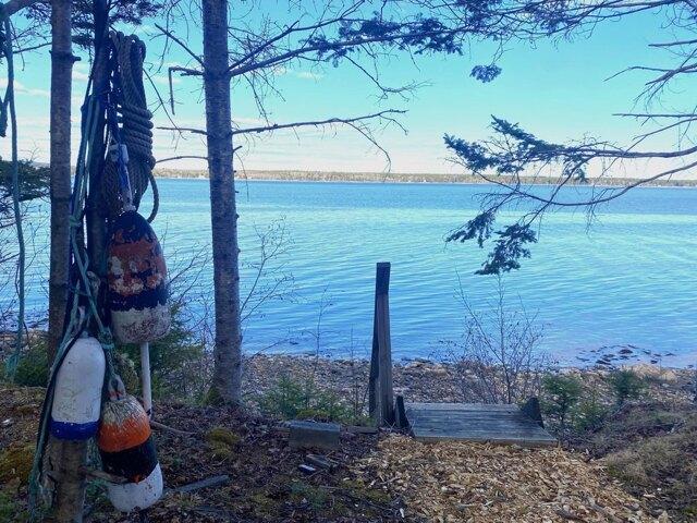 house with 2 bedroom, Gouldsboro ME DLS103102256