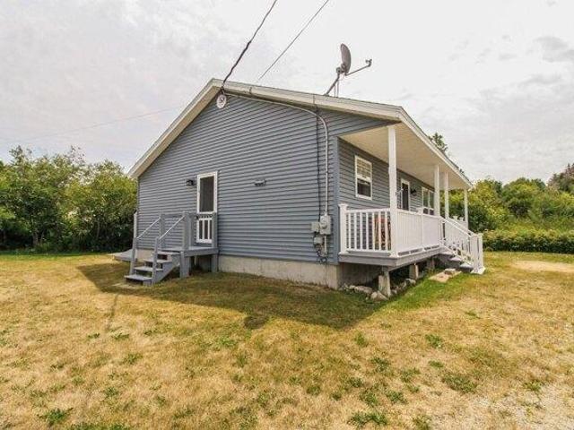 house with 2 bedroom, Gouldsboro ME ES105125800