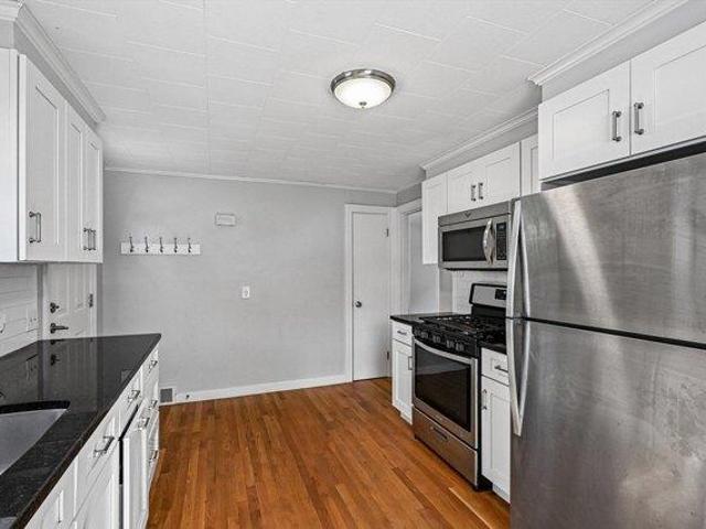 house with 2 bedroom, Gloucester MA DS104075094