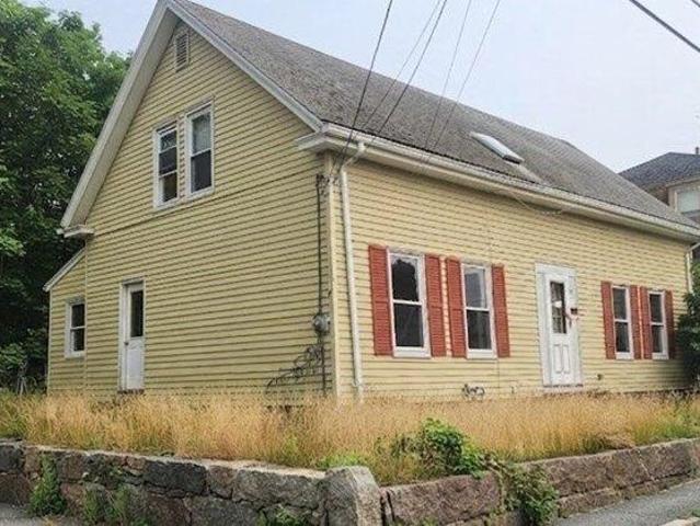 house with 2 bedroom, Gloucester MA DS104236542