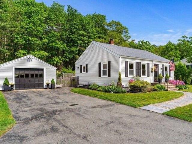 house with 2 bedroom, Gloucester MA DS102962003