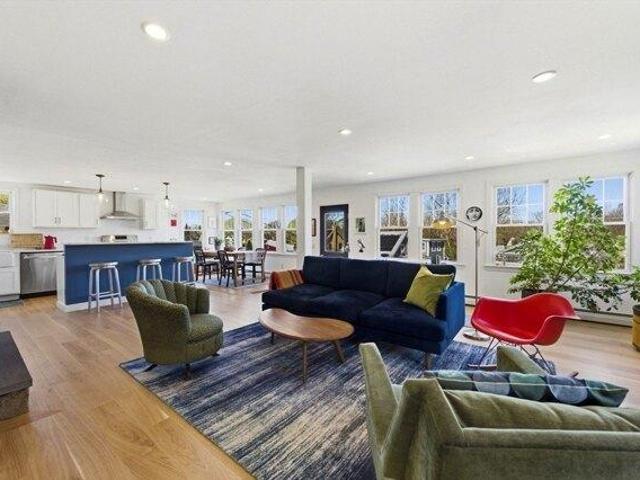 house with 2 bedroom, Gloucester MA DS103161858