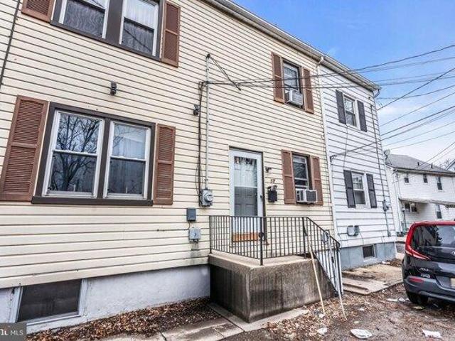 house with 2 bedroom, Gloucester City NJ DS102255401