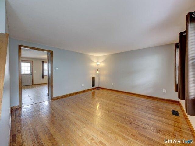house with 2 bedroom, Glastonbury CT ES103185883