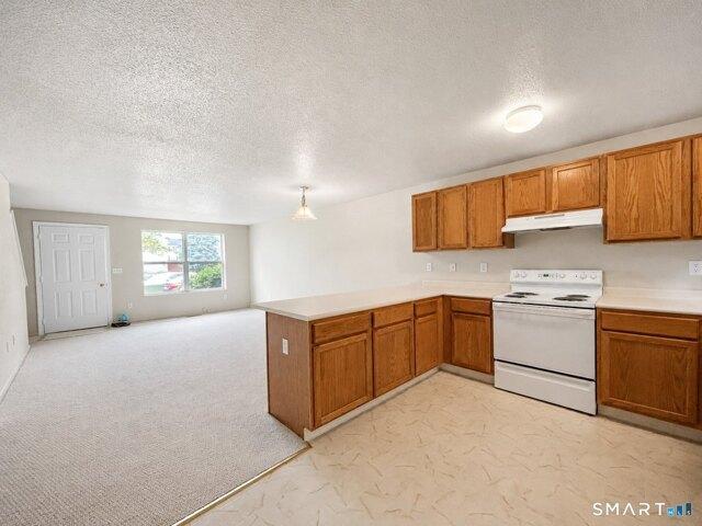 house with 2 bedroom, Glastonbury CT ES104233659