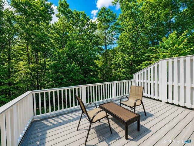 house with 2 bedroom, Glastonbury CT ES104760347
