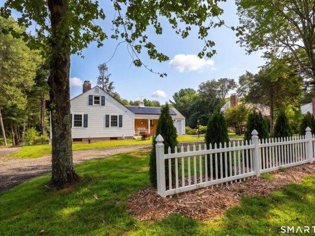 house with 2 bedroom, Glastonbury CT ES105141689