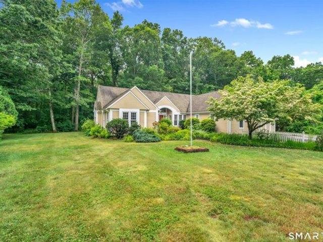 house with 2 bedroom, Groton CT DS103622275