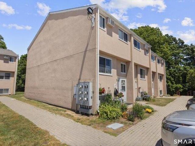 house with 2 bedroom, Groton CT ES104852851