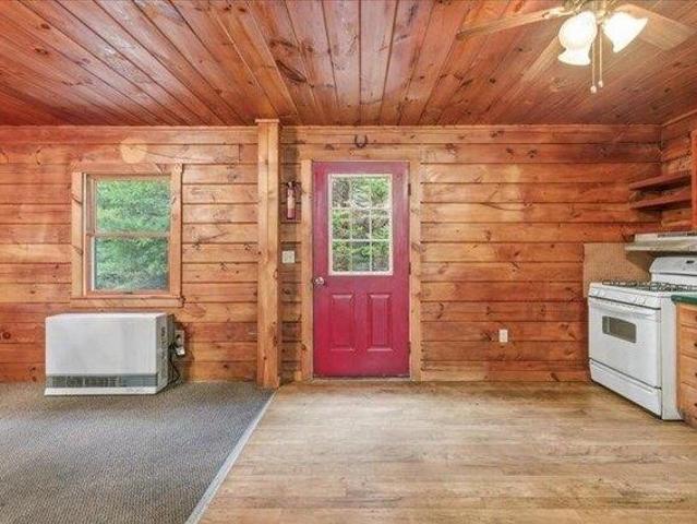 house with 2 bedroom, Groton VT ES103069750