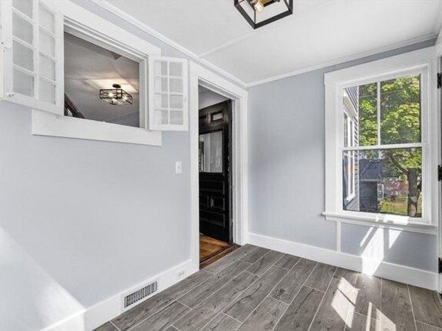 house with 2 bedroom, Groveland MA ES103497599