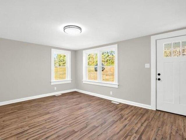 house with 2 bedroom, Graham NC ES104901363